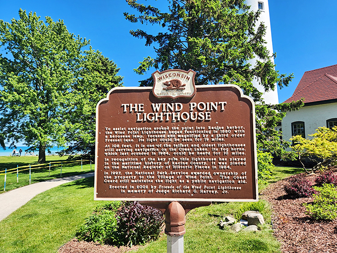 History buffs, rejoice! This marker tells tales taller than the lighthouse itself. Who knew learning could be this picturesque?