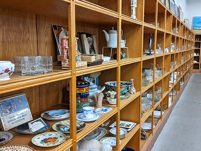 Dish-covery channel! From kitschy mugs to elegant china, this kitchenware section serves up a smorgasbord of culinary possibilities.