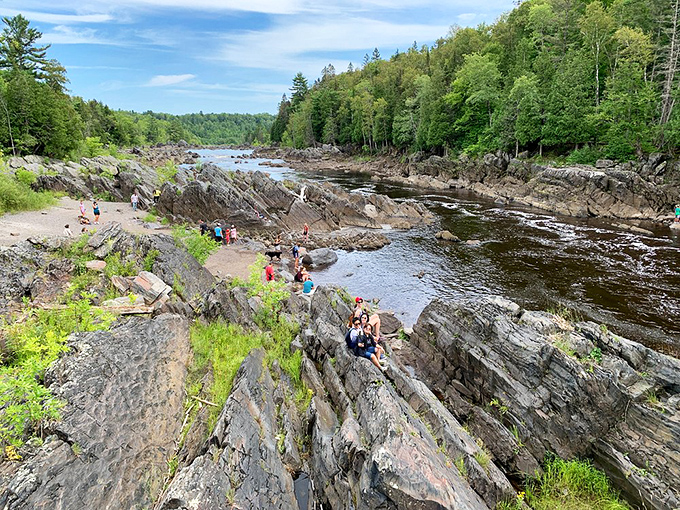 Rock stars in the making. These visitors are giving the term "hanging out" a whole new, slightly precarious meaning.