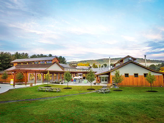 All hail the kingdom of carbs! King Arthur reigns supreme in this flour-dusted wonderland.