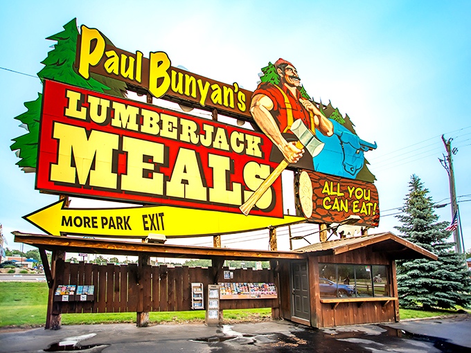 Axe your hunger at this legendary logging camp. Paul Bunyan's is a roadside attraction you can eat!