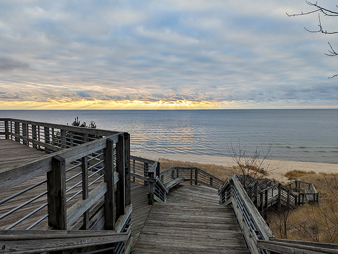 Waves or calm? Why choose? Muskegon State Park: the Swiss Army knife of Michigan beaches.