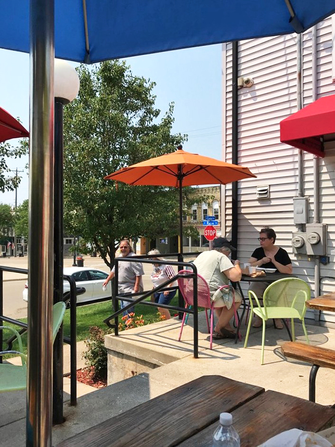 Al fresco dining, Wedl's style. It's like a picnic, but with better food and less ants.