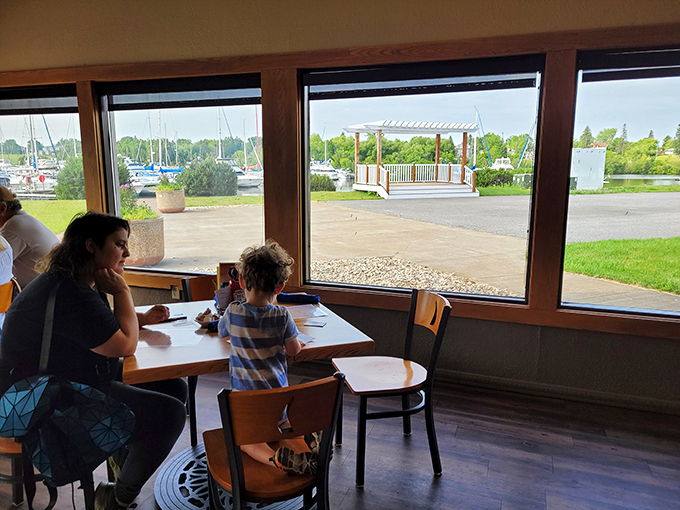 A room with a view and a burger too. It's like dining on a ship, minus the seasickness and with 100% more cheese.