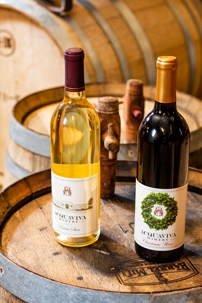 "Vino" and "Buon Natale" in one image? It's like Christmas came early, and Santa's sleigh is loaded with Cabernet.