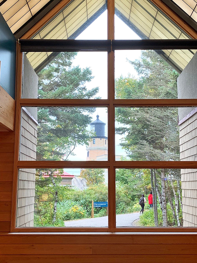 Room with a view? More like room with a "WOW!" This window frame deserves an Oscar for Best Supporting Architecture.