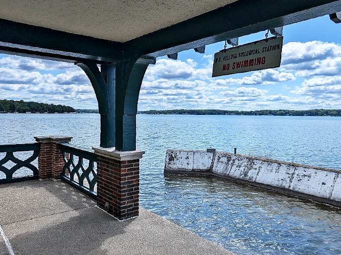 No swimming? No problem! This boat dock is perfect for channeling your inner Huckleberry Finn... or Jay Gatsby, take your pick.