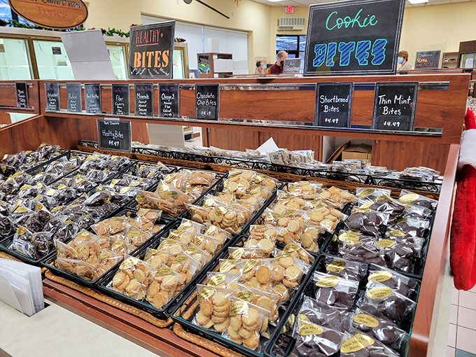 Cookie monsters, rejoice! This spread of bite-sized delights is proof that good things really do come in small packages.