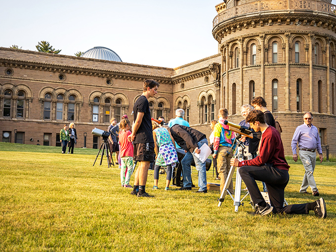Telescope tailgating? Only at Yerkes! These star-studded lawn parties are where Neil deGrasse Tyson meets Jimmy Buffett.