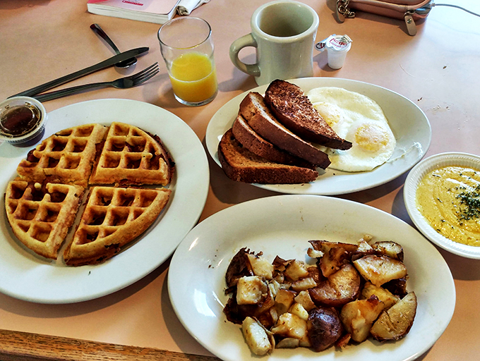 Breakfast of champions&hellip; or anyone who loves a good spread! This table is groaning under the weight of morning deliciousness.