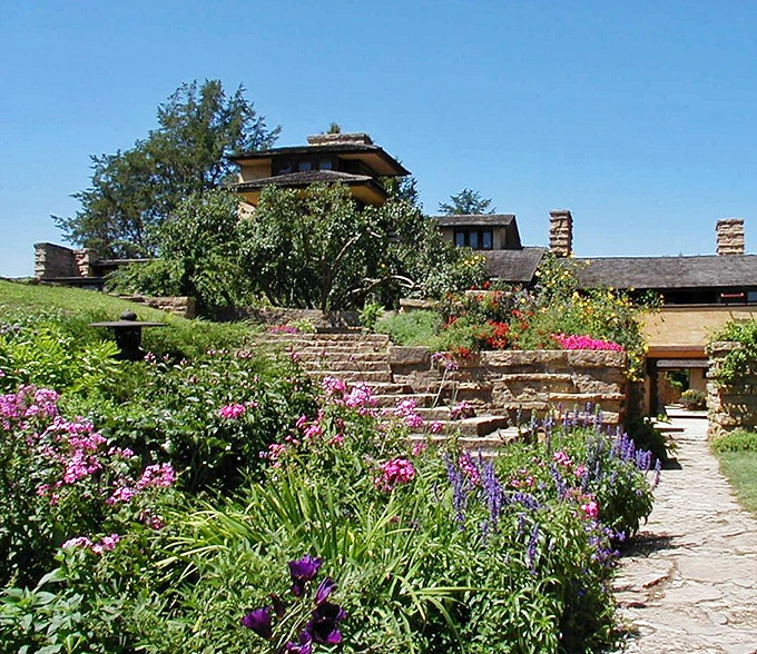 A garden that would make Mother Nature herself green with envy. Wright's outdoor space is a floral symphony conducted by a genius.