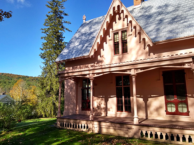 Gothic architecture that's more 'Downton Abbey' than 'Adams Family'. These windows are ready for their architectural close-up!