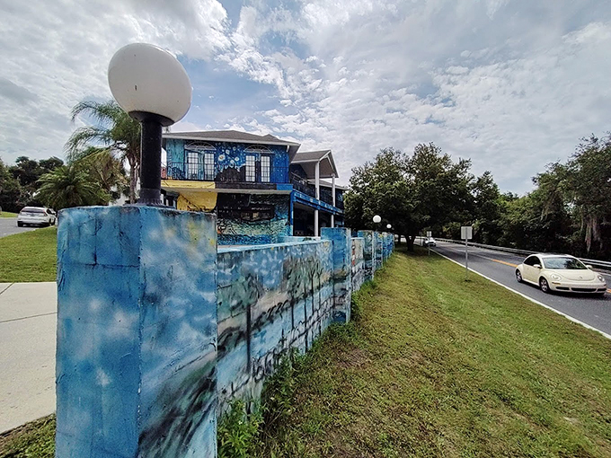 Who says you can't take it with you? This house proves you can live inside a masterpiece. Van Gogh's spirit is alive and well in Florida!