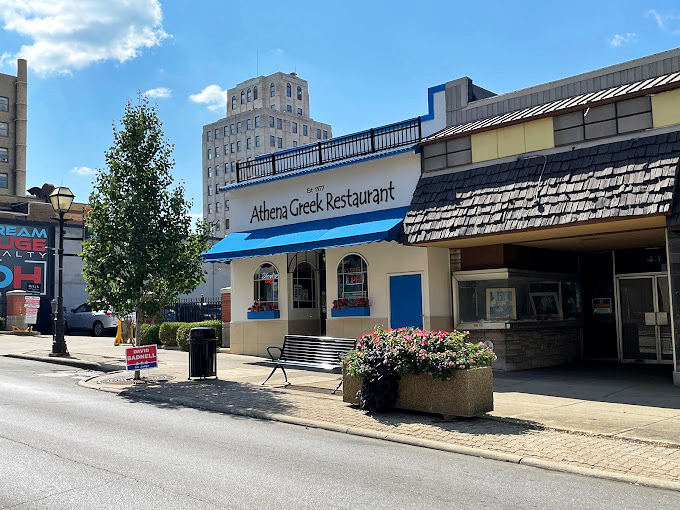 Athena Greek Restaurant stands proud, a beacon of Mediterranean flavors in the heart of Mansfield. Your passport to Greece awaits!