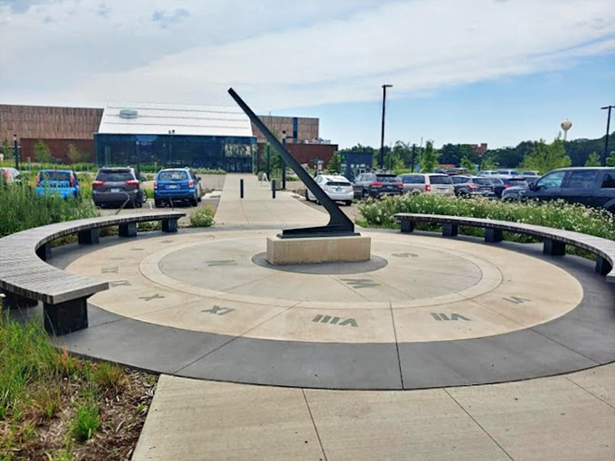 Time flies when you're having fun! This sundial reminds us that every moment at the Bell Museum is an adventure in learning.