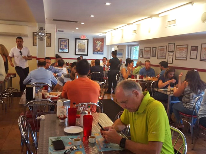 Welcome to the United Nations of Cuban cuisine, where everyone speaks the universal language of "Mmm!"