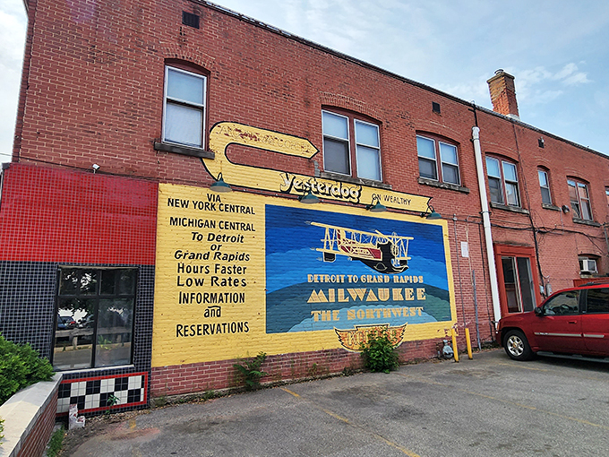 Yesterdog's time machine! This mural isn't just art – it's a portal to Grand Rapids' flavorful past. All aboard the taste train!