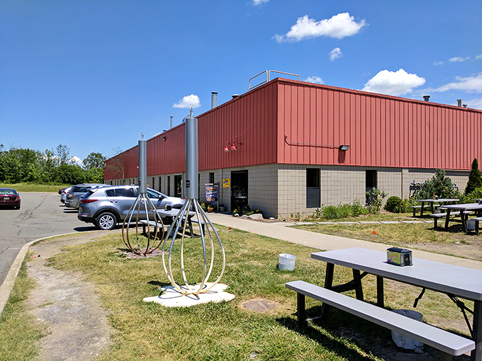 Park your car, but leave room for treats! The spacious lot ensures easy access to carb-loading heaven &ndash; your taste buds will thank you later.