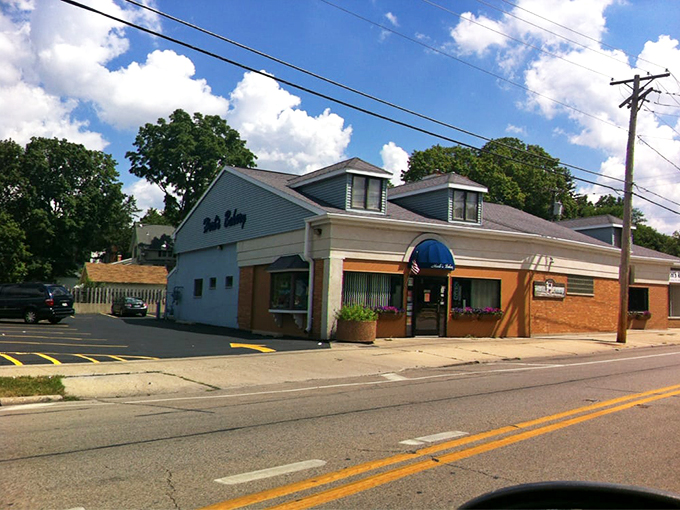 Herb's Bakery: where parking your car is just the first step in your journey to pastry nirvana. Calories don't count in this zip code!