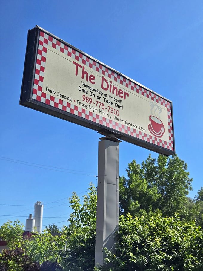 The beacon of breakfast hope! This sign promises "Mmmm Good Breakfast" and boy, does it deliver.