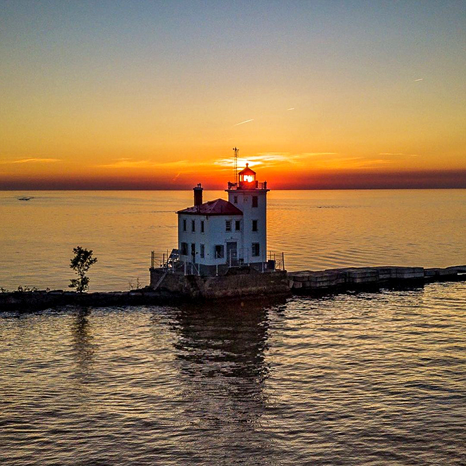 "Sunset goals! This lighthouse is serving up some serious 'golden hour' magic. Instagram influencers, eat your hearts out!"