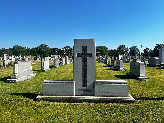 Al Capone's surprisingly modest headstone. Even Public Enemy No. 1 knows you can't take it with you. Talk about your ultimate downsizing!
