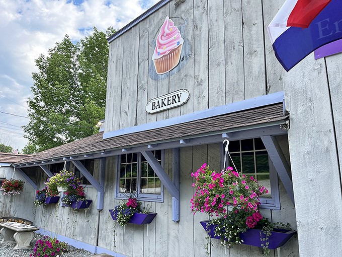 Flower power meets flour power! This charming bakery could make even Mary Berry swoon.