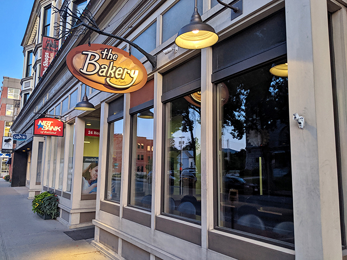 Bread ahead! This unassuming spot is your carb-loading station for the Vermont voyage.
