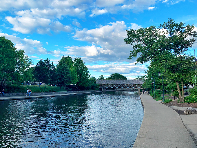 Naperville Riverwalk: Where serenity meets suburbia! This tree-lined path along the DuPage River is like nature's red carpet, inviting you to strut your stuff.