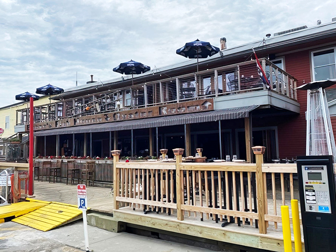 Boone's Fish House: Where seafood meets skyline! This deck is serving up panoramic views with a side of mouthwatering lobster.