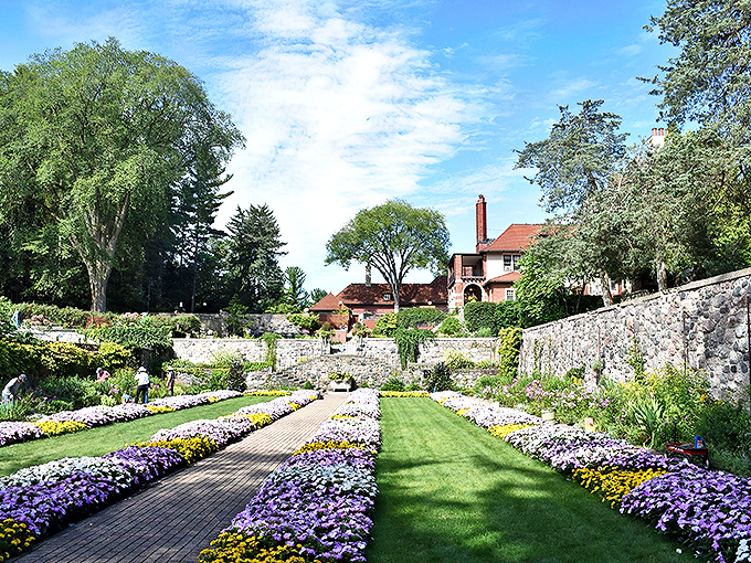 Tudor-revival meets flower power. Cranbrook's gardens are so perfectly manicured, you'd think Edward Scissorhands moonlights as the groundskeeper.