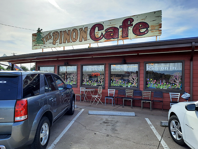 Seasonal window art and cozy vibes? This place is serving up ambiance with a side of deliciousness.