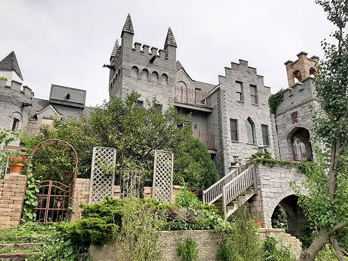 Turrets and drawbridges in Illinois? RavenStone Castle brings medieval charm to the heartland, no time machine required!