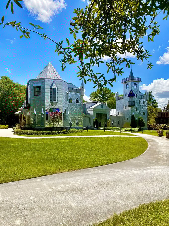 Part medieval fortress, part recycling project, Solomon's Castle is Florida's answer to Hogwarts &ndash; with a touch of Tim Burton.