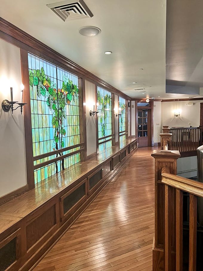 Forget the Sistine Chapel - these stained glass grapes are the real masterpiece. Lynfred's interior corridor is a feast for the eyes and the palate.