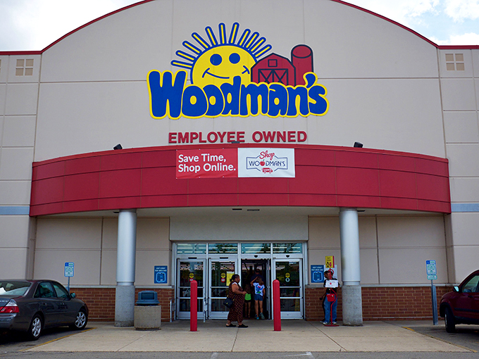 Step right up to the grocery promised land! Woodman's cheerful facade is like a beacon of hope for empty fridges everywhere. Employee-owned means the smiles here are genuine, not just painted on.