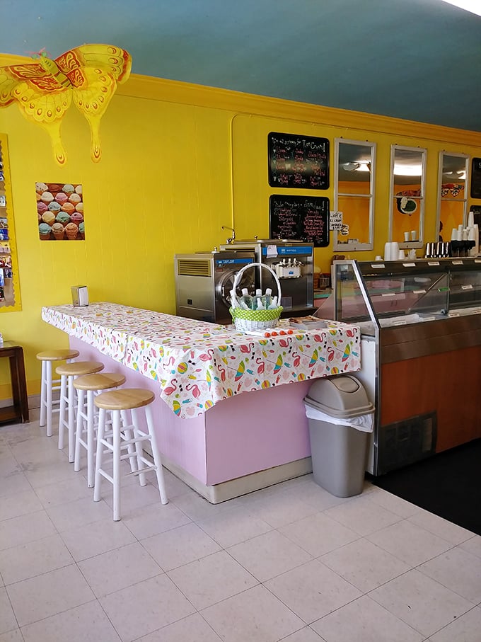 Sunshine on a spoon! Vicky's vibrant interior is a feast for the eyes, with its whimsical decor and promise of creamy indulgence.