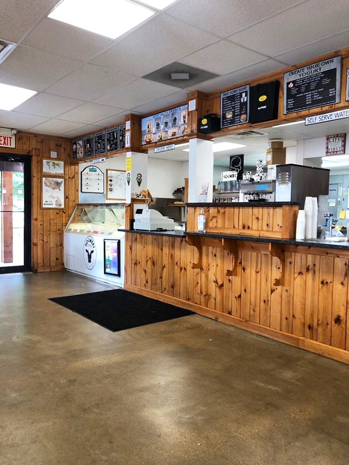 Step into a pine-paneled paradise where ice cream dreams are churned into reality. It's like Willy Wonka went country!