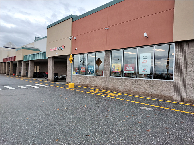 Holy guacamole! Hannaford's avocado selection is riper than my dad jokes.