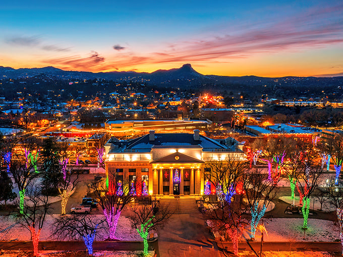 Prescott's Courthouse Plaza: Where even the most Scrooge-like visitor gets a twinkle in their eye.