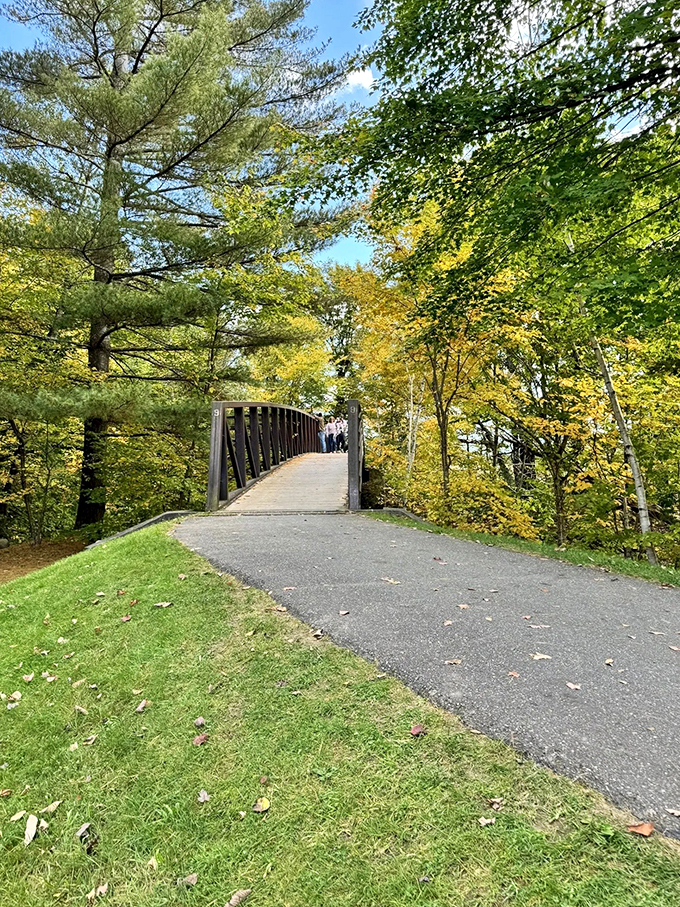 Stretch those road-weary legs: A scenic stroll that's better than any rest area.