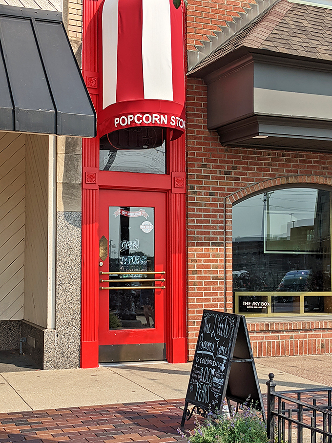 "Blink and you might miss it! This pint-sized popcorn shop is the hidden gem your road trip needs."