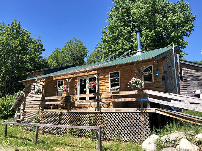 Pit stop perfection! This meat oasis turns a quick break into a gastronomic journey.