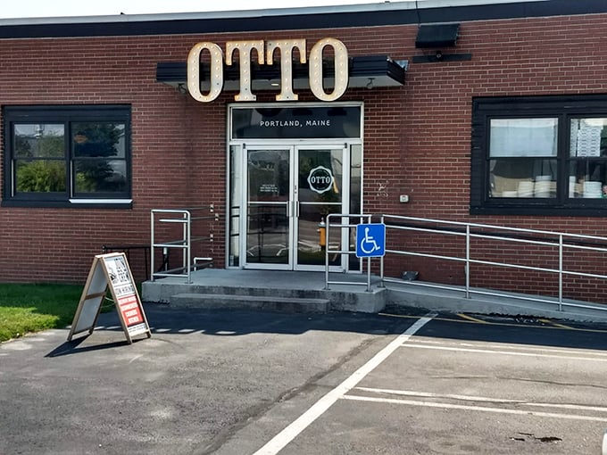Hipster haven or comfort food classic? At Otto, you don't have to choose &ndash; it's the best of both worlds!