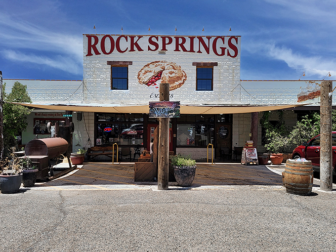 Cowboy chic meets sweet tooth heaven. You'll want to hang your hat here for a spell.