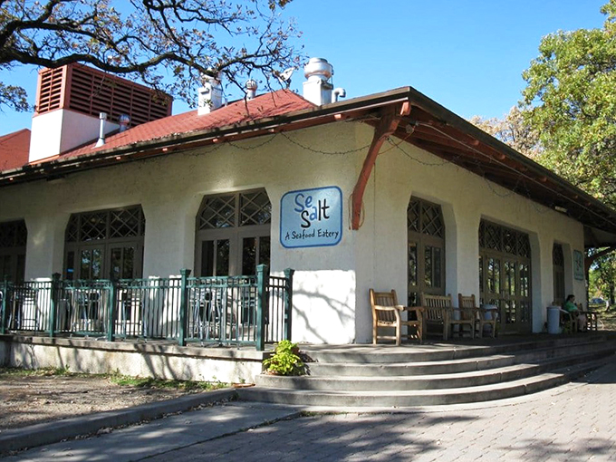 Waterfall views and fish tacos too! This scenic seafood pit stop is like finding an oasis in a concrete desert.