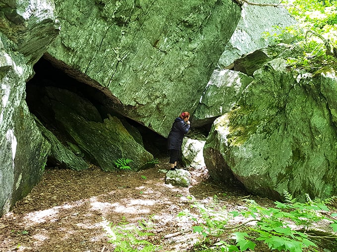 Nature's obstacle course: giant rocks, lush forests, and a dash of rebellious history. Indiana Jones would approve.