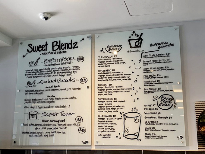 Sweet Blendz: Where kale and creativity collide. This menu board is a work of art that'll have you saying, "I'll have what she's having!"