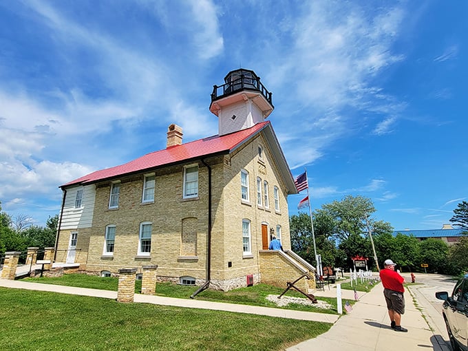 Talk about a profile pic! This lighthouse is serving some serious architectural realness, with its red roof and gleaming white tower ready for their close-up.