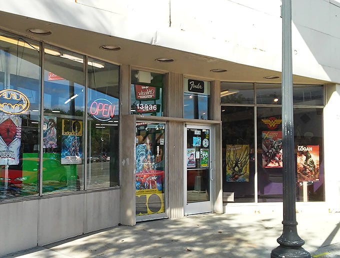 Green Brain Comics: Where the Hulk meets interior design. This emerald oasis is a feast for the eyes.